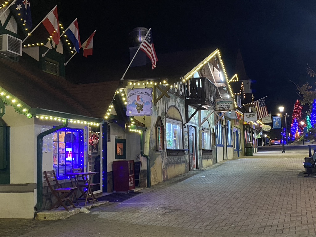 Helen, GA; the Alpine Village of the Appalachians - The Well Traveled Road